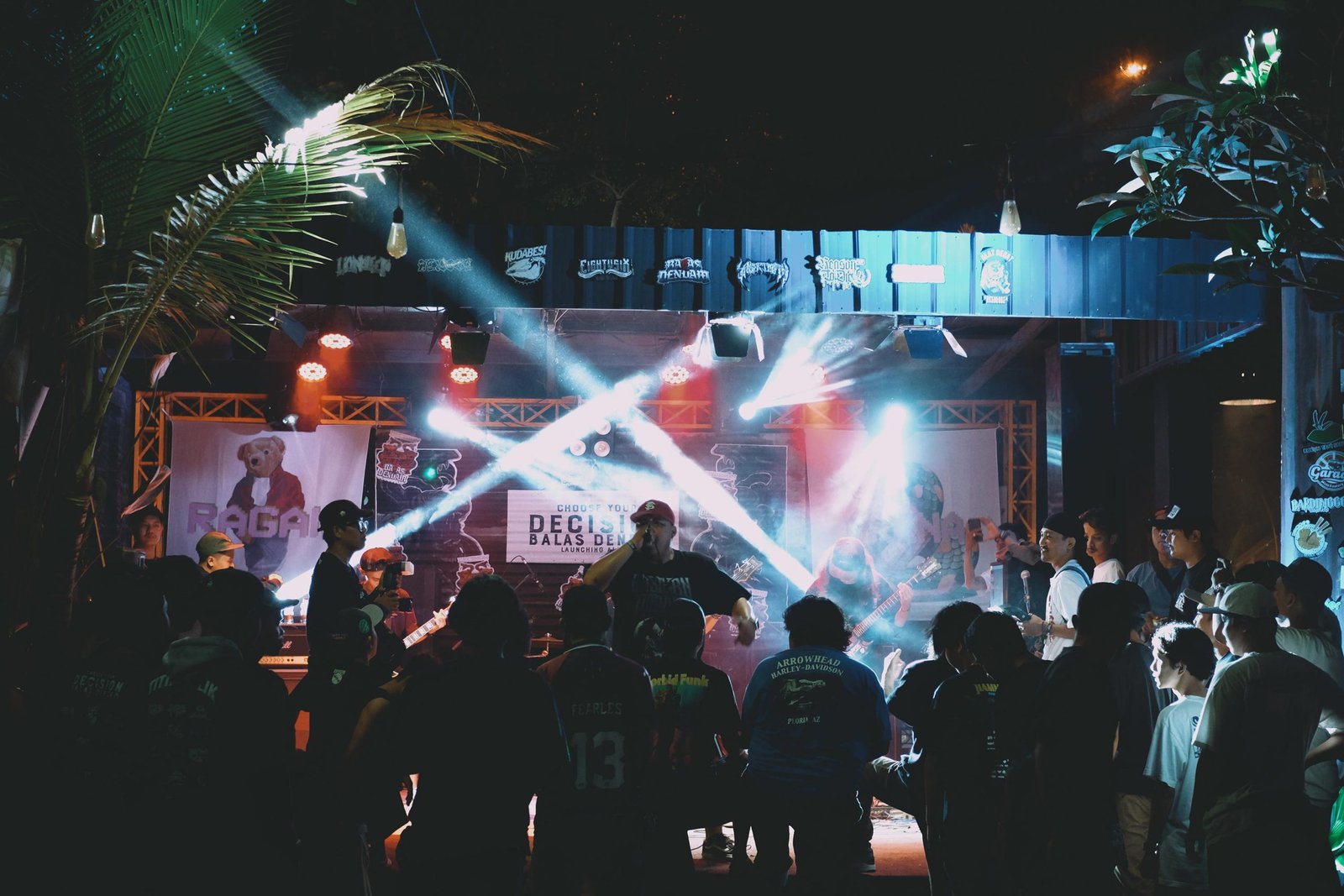 Melihat Skena Musik di Kota Kecil Bernama Wates › Sudut Kantin Project